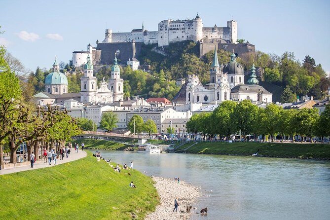 Salzburg Panorama Cruise on the Salzach river - Viewing Conditions and Length