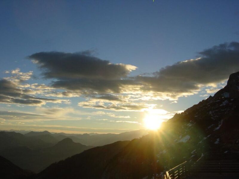 Salzburg: Private Eagle's Nest Tour - Key Points
