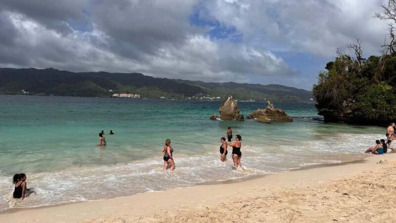 Samaná: Whale Watching and Cayo Levantado Day Trip - Key Points