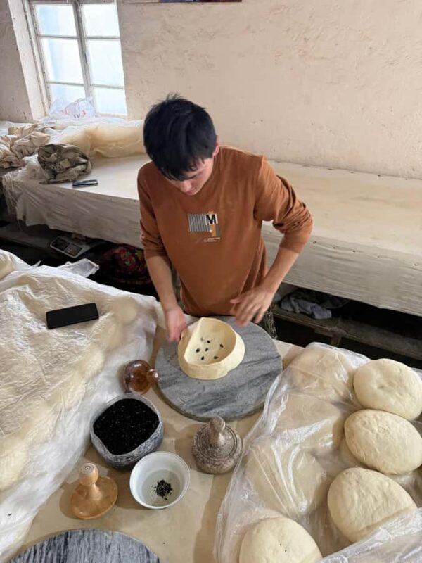 Samarkand: Bread and Paper-Making Masterclass with Pickup - The Authenticity & Atmosphere