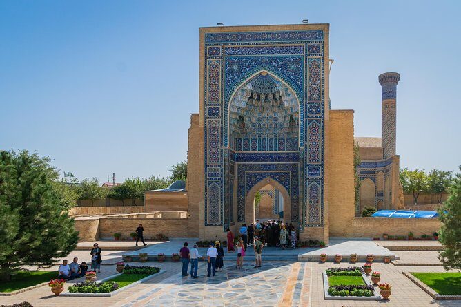 Samarkand City Tour - A Detailed Look at the Samarkand City Tour