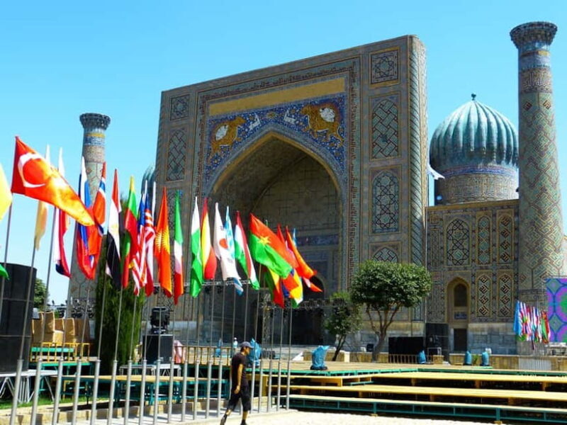 Samarkand: Historical Monuments Group Walking Tour - Hazrat Khizr Mosque