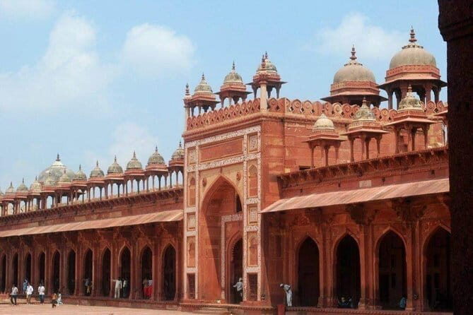 Same Day Agra Jaipur Tour by AC Car with best highlights - Key Points
