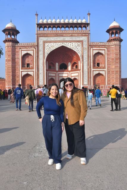 Same Day Agra/Taj Mahal Tour from Delhi All Inclusive - FAQs