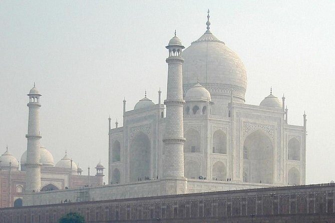 Same Day Agra Tour by Gatimaan Express - The Itinerary: A Closer Look at the Highlights