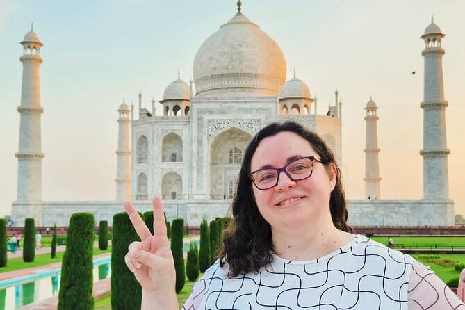 Same Day Agra Tour By Gatimaan Express Train from delhi - The Sum Up
