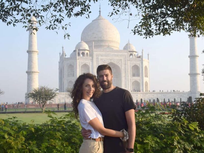 Same Day Agra Tour From Ahmedabad with Return Flights - A Practical Look at the Same Day Agra Tour from Ahmedabad