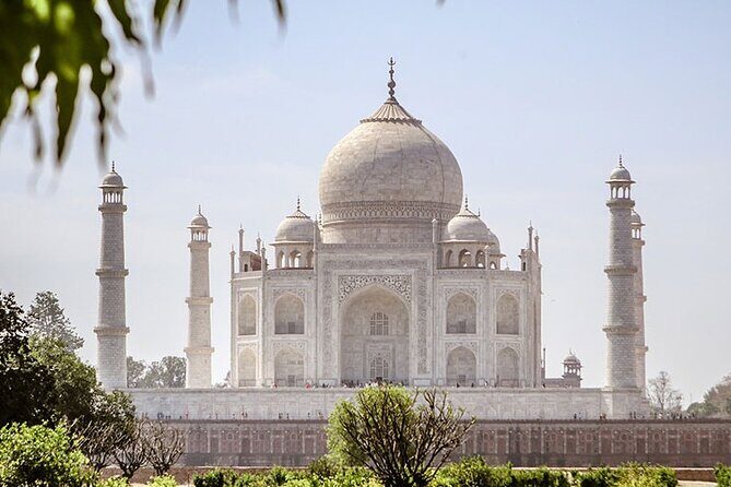 Same Day Agra Tour from Delhi by surface - Transportation and Logistics: Why It Matters