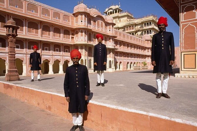 Same Day Jaipur Tour from Delhi by Car - Who Is This Tour Best For?