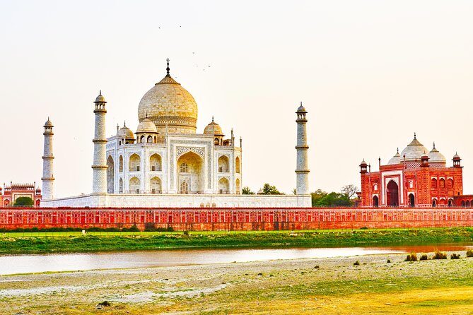 Same Day Mathura and Vrindavan Tour with Taj Mahal from New Delhi - The Sum Up