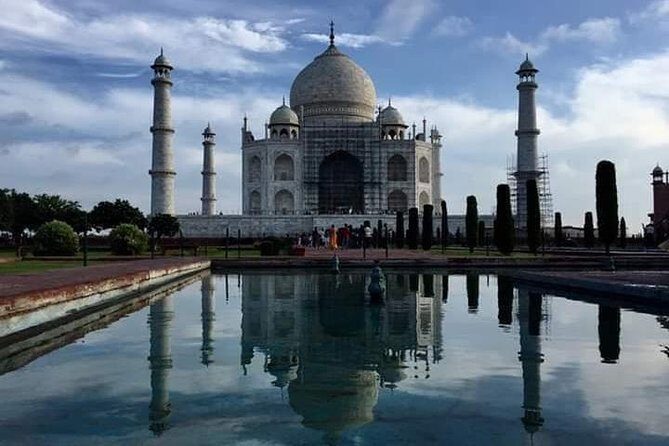 Same day Mathura and Vrindavan with Taj Mahal trip - The Taj Mahal: The Jewel of Agra at Dawn