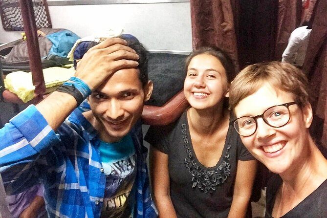 Same Day Taj Mahal And Agra Fort Tour By Super Fast Train From Delhi - Key Points