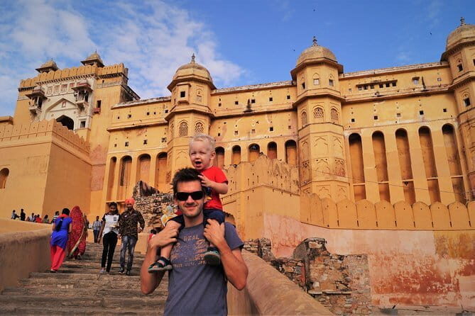Same Day Taj Mahal Tour by Gatimaan Express Train - Who Should Consider This Tour?