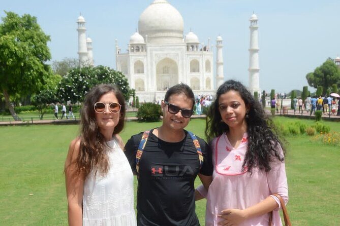 Same Day Taj Mahal Tour by Super Fast Train From Delhi - Exploring the Taj Mahal: More Than Just a Pretty Building