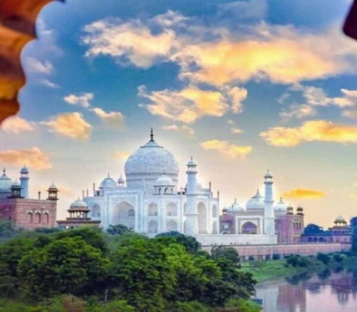 Same-Day Taj Mahal Tour from Delhi via Gatimaan Express - What Makes This Tour Stand Out?