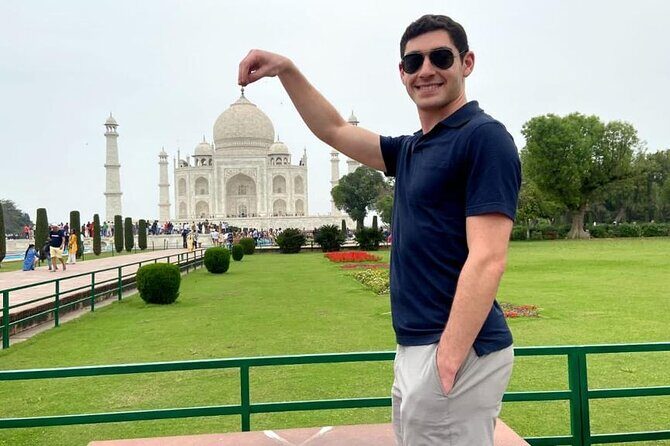 Same day trip from Delhi to Agra - A Closer Look at the Itinerary