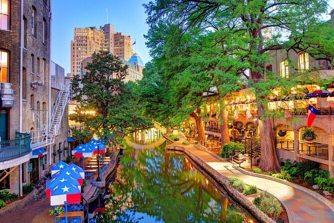San Antonio : Private Custom Walking Tour With A Guide (Private) - Who should consider this tour?