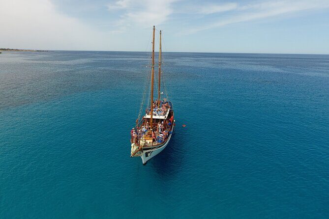 San Antonio Ruby Sunset Cruise from Protaras - FAQ