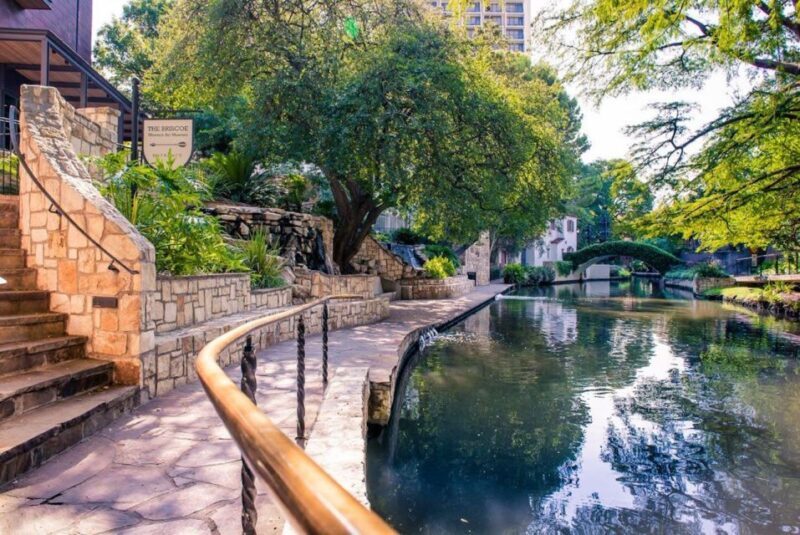 San Antonio: Small Group Tour w/ Alamo, Tower & River Cruise - A Close Look at the Itinerary