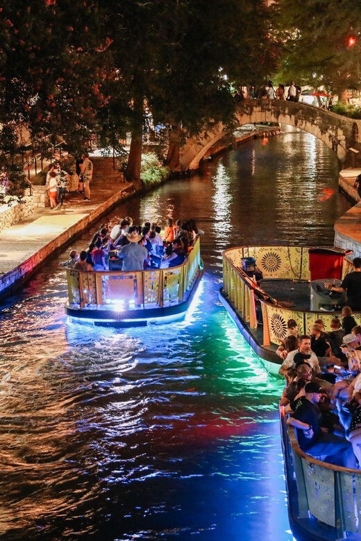 San Antonio: Spirits & Spirits Haunted Pub Crawl - In-Depth Look at the Haunted Pub Crawl Experience