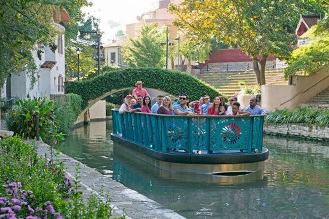 San Antonio Trolley and Go Rio Riverwalk Cruise Combo - Key Points