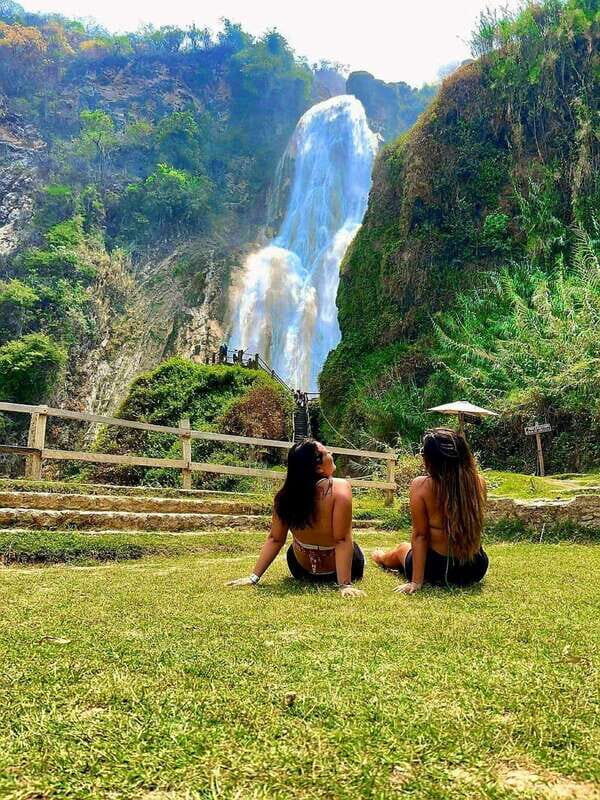 San Cristobal: Cascadas de Chiflon and Lagos de Montebello - Authentic Moments and Traveler Insights