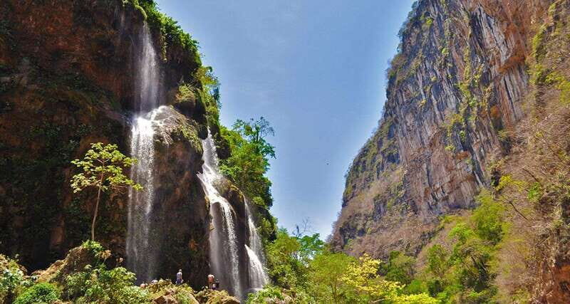 San Cristobal: Sima de las Cotorras & Aguacero Waterfalls - An In-Depth Look at the Experience