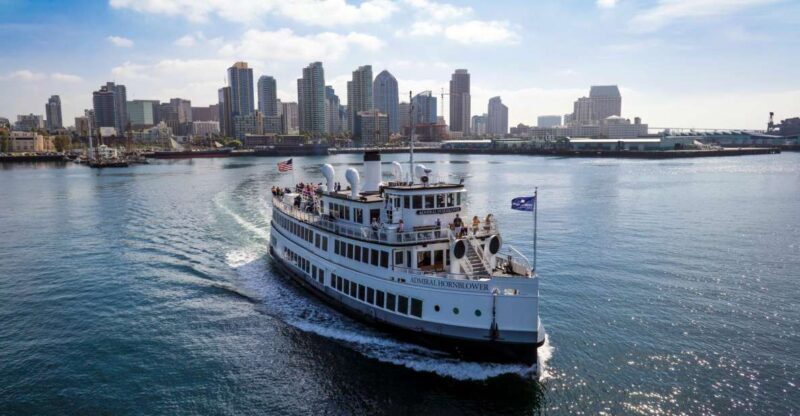 San Diego: Bay Sights and Sips Sunset Cruise - Food, Drinks, and Value for Money