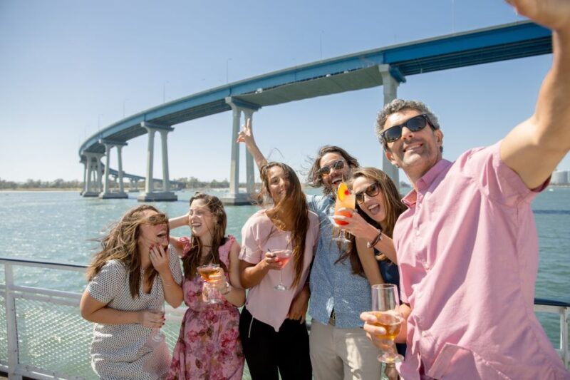 San Diego: Bay Sights and Sips Sunset Cruise - FAQ