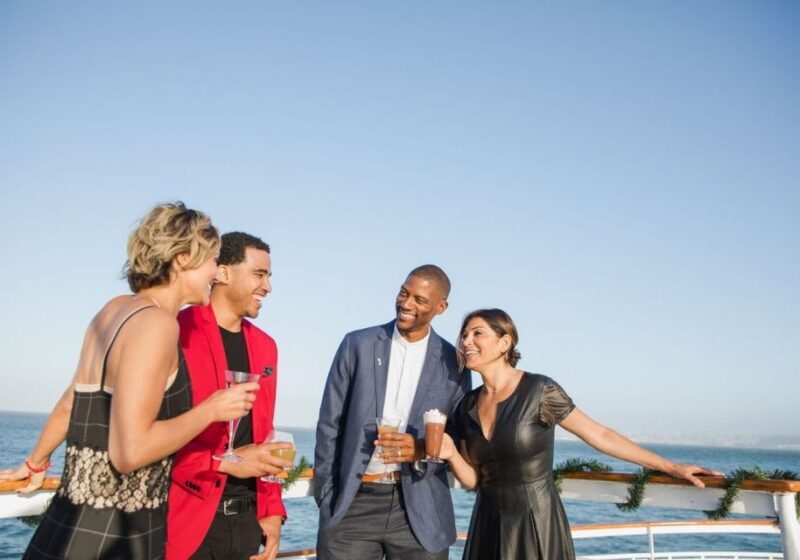 San Diego: Christmas Eve Buffet Brunch or Dinner Cruise - FAQs