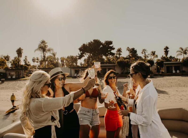 San Diego: Double Decker Boat Party on Mission Bay - Why This Tour Stands Out