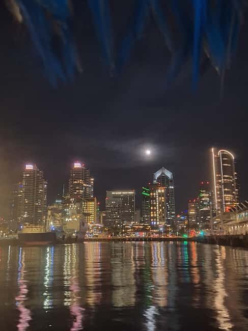 San Diego: Enjoy a jazz cruise on Laki's Lounge - Who Should Consider This Tour?