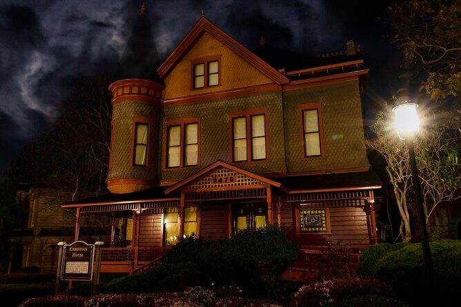 San Diego Ghosts: Gaslamp Haunted Tour - What is the San Diego Ghosts: Gaslamp Haunted Tour?