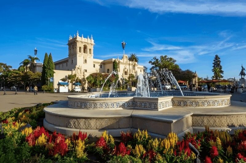 San Diego : Must-See Attractions Walking Tour With A Guide - Key Points