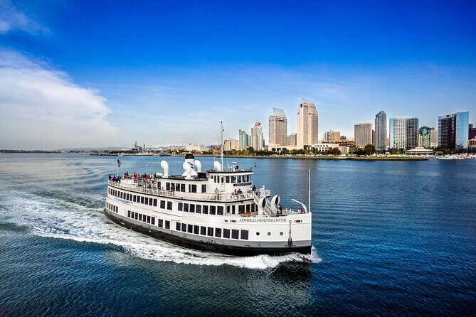 San Diego Premier Bottomless Mimosa Brunch Cruise - Food, Beverages, and Service