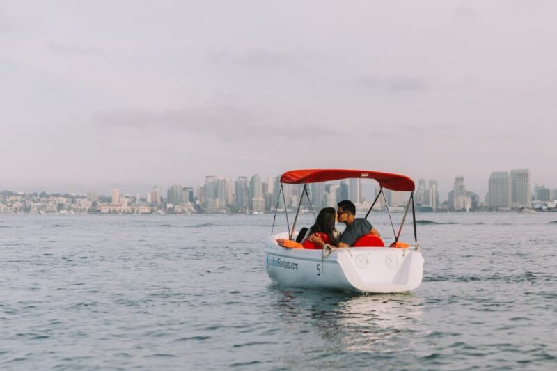 San Diego: San Diego Bay Dog-Friendly Eco Pedal Boat Rentals - FAQ