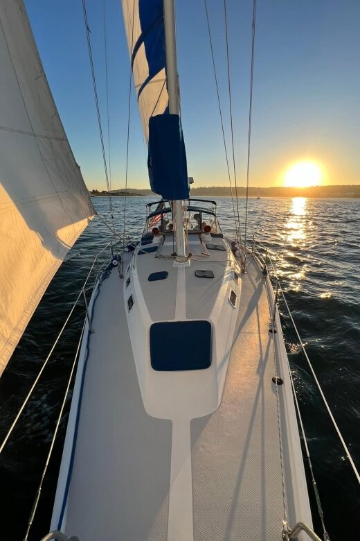 San Diego: San Diego Bay Sailing Tour - Authentic Experiences and Passenger Feedback
