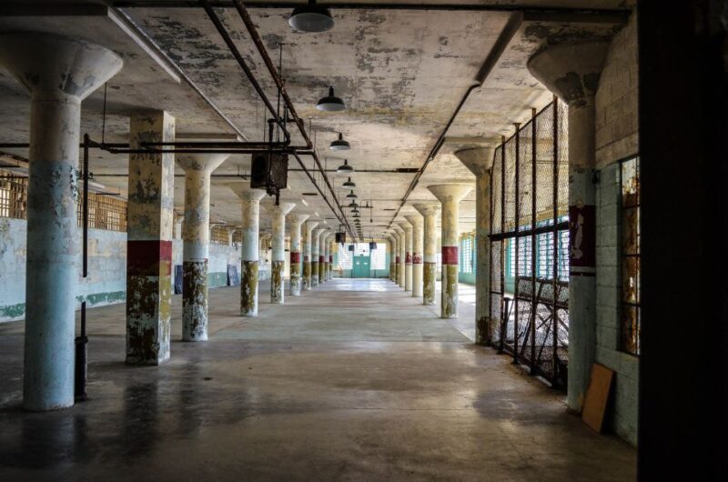 San Francisco: City Highlights Tour with Alcatraz Ferry - Who Will Love This Tour?
