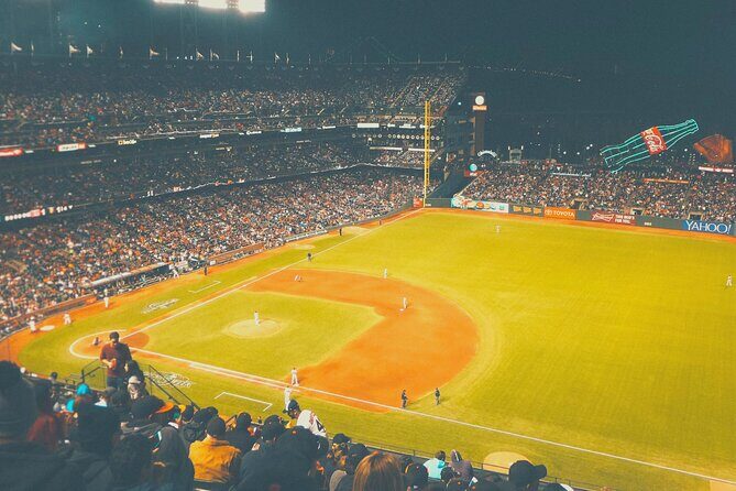 San Francisco Giants Baseball Game at Oracle Park - Who Should Consider This Experience?