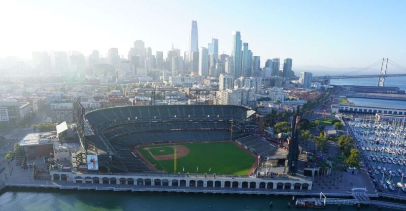 San Francisco: Giants Oracle Park Ballpark Tour - What to Expect on the Oracle Park Tour