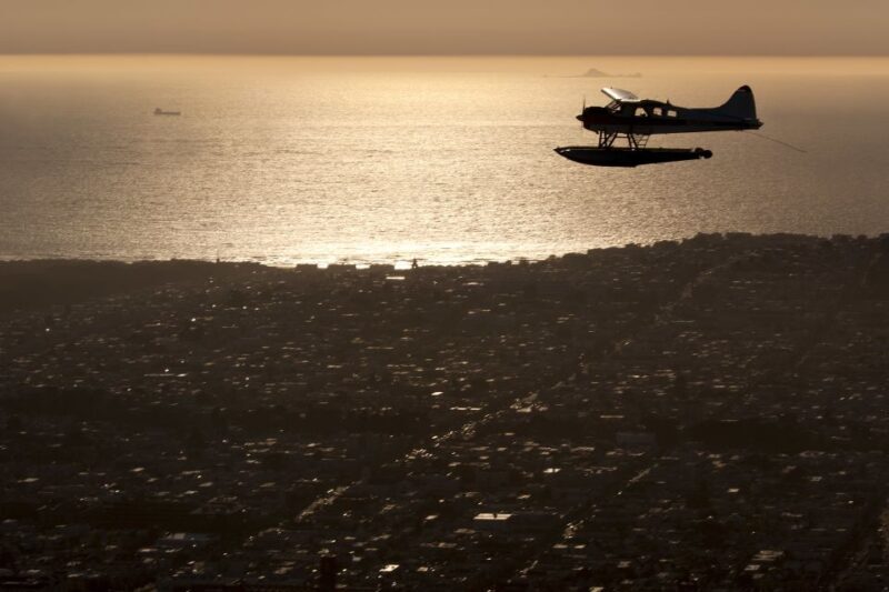 San Francisco: Seaplane Flight with Champagne - The Champagne Experience and Comfort