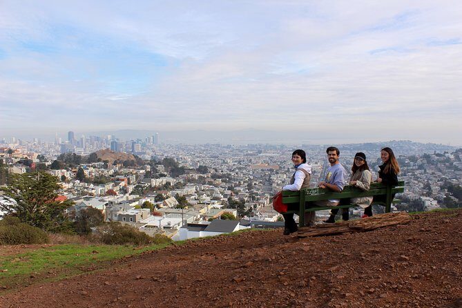 San Francisco Urban Hike: Castro and Twin Peaks - Reaching the Summit: Twin Peaks