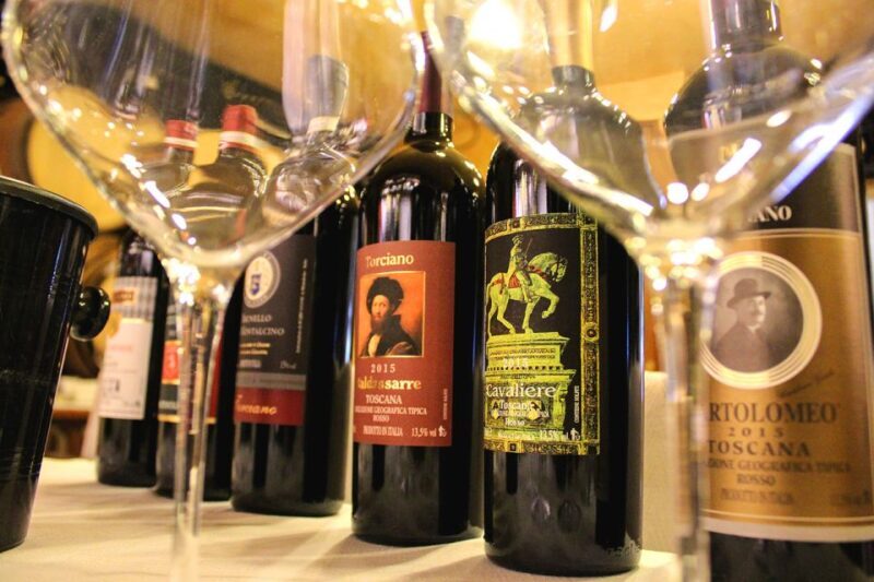 San Gimignano Lunch in terrace with vineyards view - FAQ