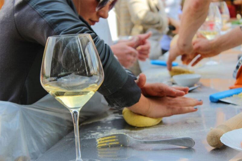 San Gimignano Outdoor Cooking Class & Wine tasting in winery - Key Points