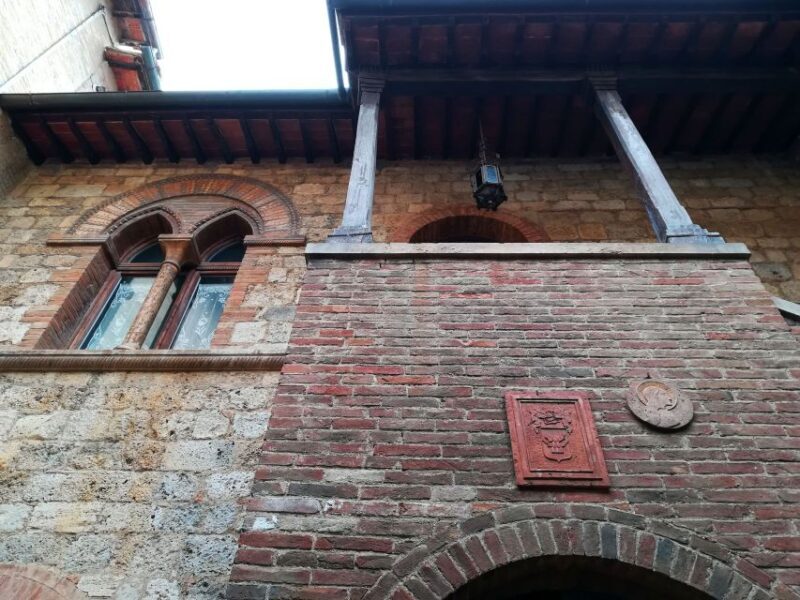 San Gimignano private guide: Manhattan of the Middle Ages - Authentic Experiences and Practical Details