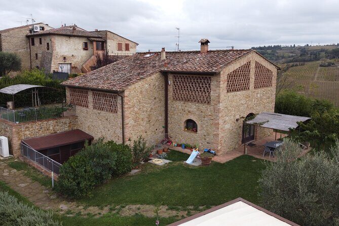 San Gimignano: Vineyard and Cellar Tour with Wine Tasting - Why This Tour Works Well