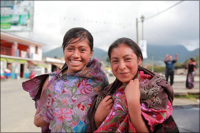 San Juan Chamula and Zinacantán Indigenous Communities - Authentic and Balanced—What You’ll Experience