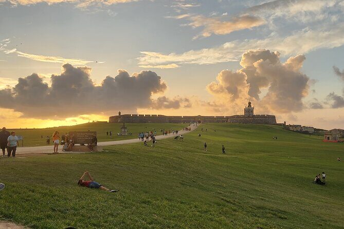 San Juan Highlights Private Guided Tour - Playa Pinones: The Perfect Cultural and Relaxation Blend