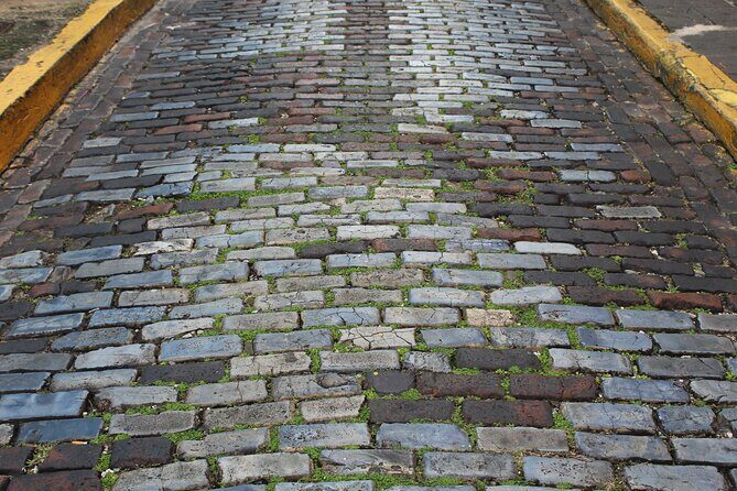 San Juan Private Old Walking Tour - Castle San Felipe del Morro & Castle San Cristobal