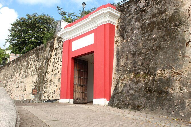 San Juan Private Old Walking Tour - Scenic Views & Photo Opportunities